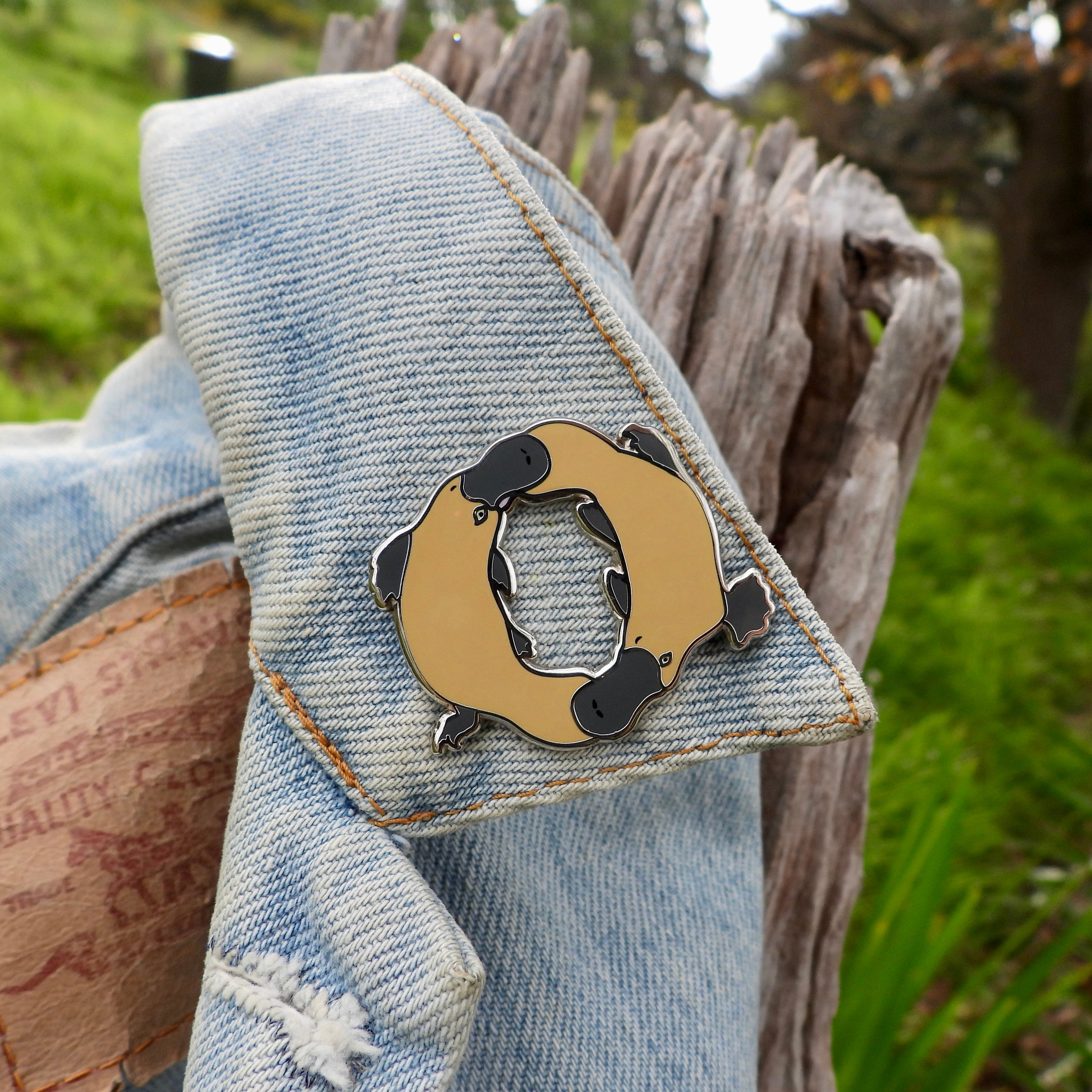 Platypus Love Donut Pin – Bush Bling